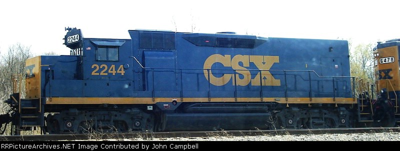 Q686-12 under tow of mother and slug at Fogg